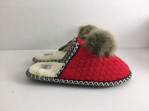 GAP Slippers Womens 5-6 Faux Fur Lined Red Knit Slip On Pompom Scuffs ...