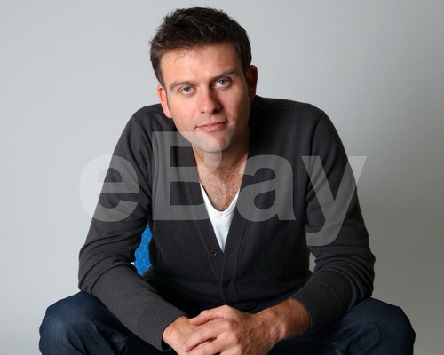 The Bill (TV) Sam Callis 10x8 Photo | eBay