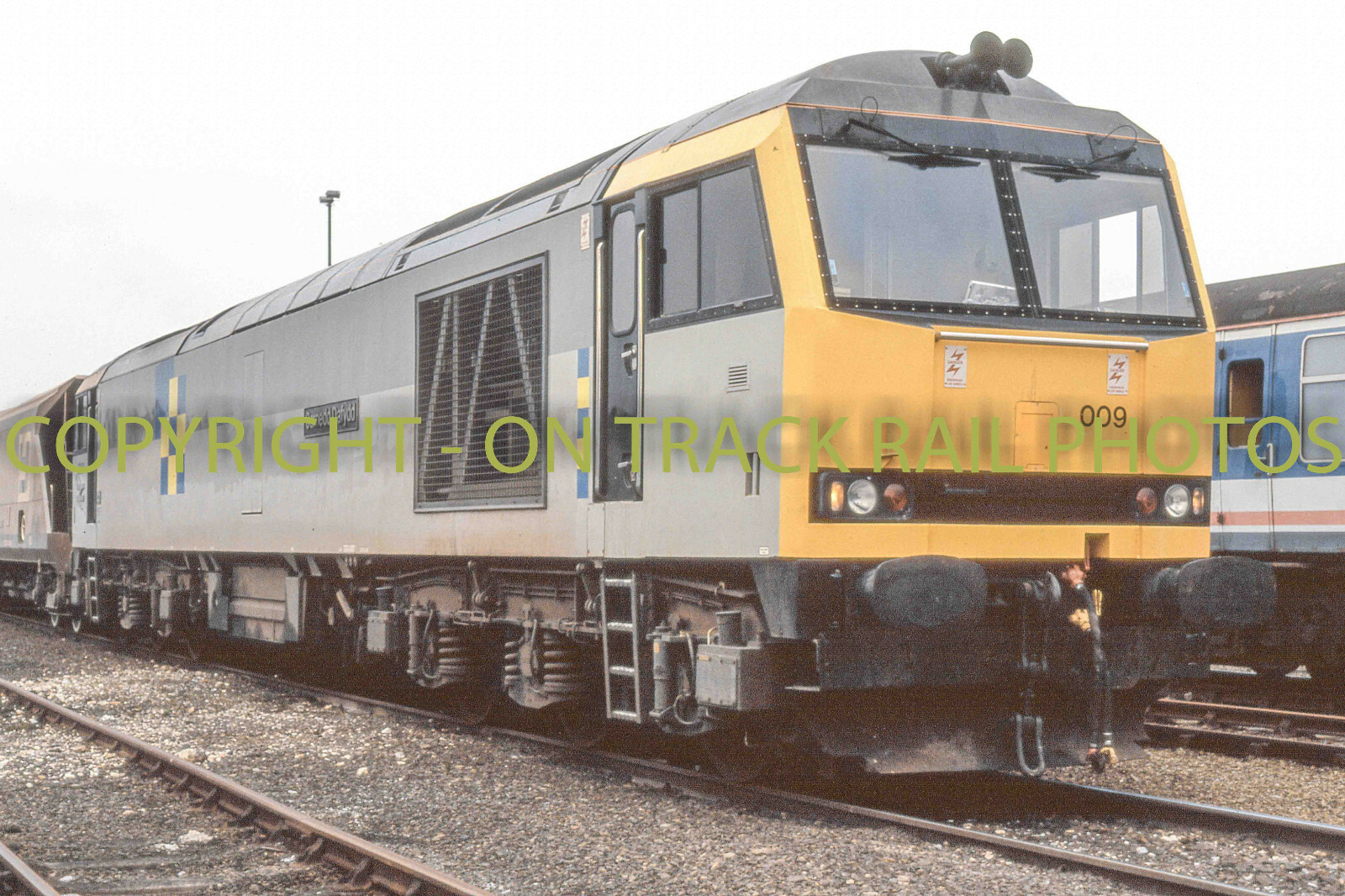 UK RAILWAY PHOTOGRAPH OF CLASS 60 60009. RM60-586 | eBay UK