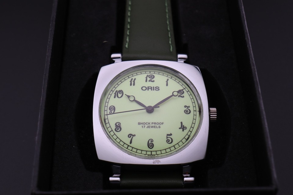Vintage ORIS Swiss Hand-Wind Classic Mechanical Collectible Men’s Wrist ...