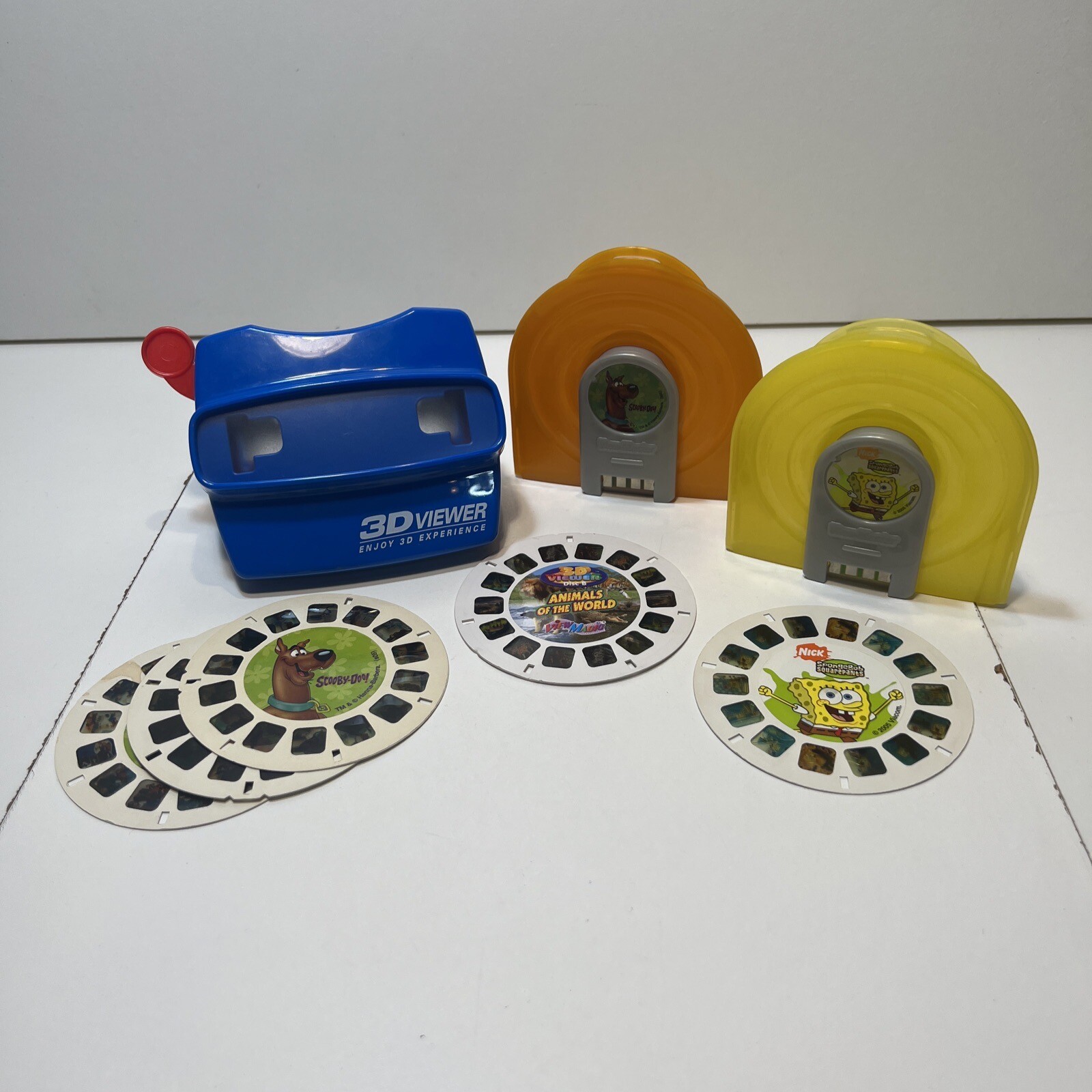 3D Viewer Enjoy 3D Experience 3 Scooby Doo Discs 1 SpongeBob ...