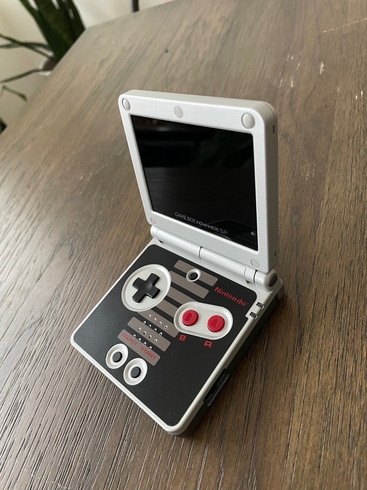 Nintendo GameBoy Game Boy Advance SP IPS V5 Custom NES Edition Backlit ...
