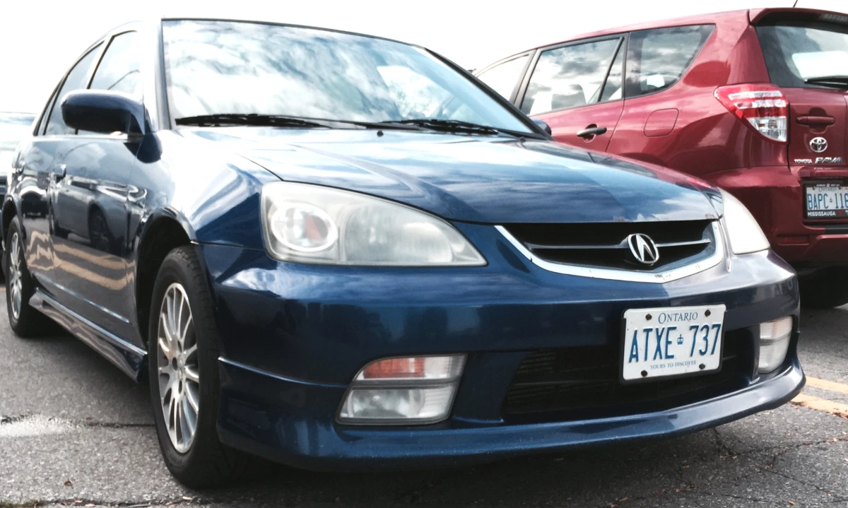 Acura El Hatch