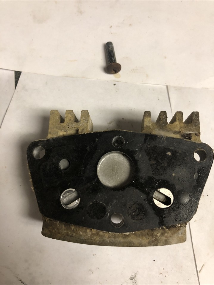 1985 Honda ATC125M Engine Cylinder Head Valve Rocker Side Cover | eBay