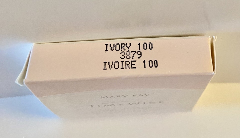 Mary Kay Timewise Dual-Coverage Powder Foundation Ivory 100 Item #3879 ...