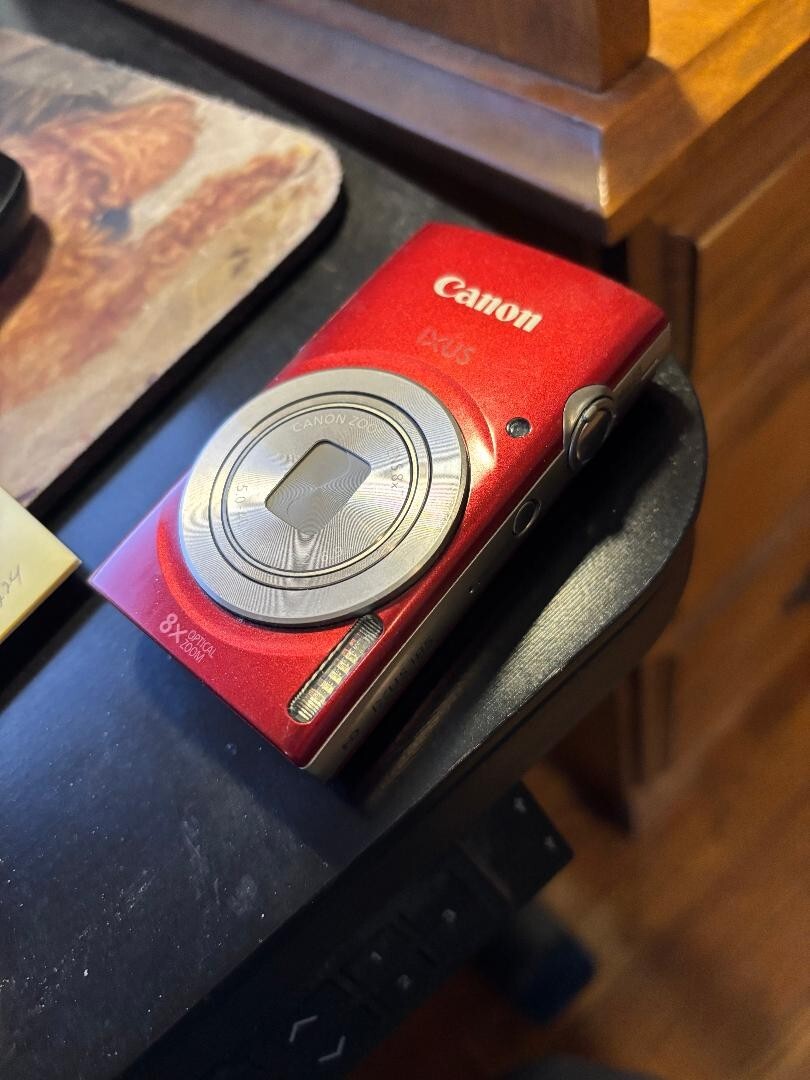 Canon PowerShot ELPH 185 IXUS 185 IXY 200 Digital Camera 20MP Red ...