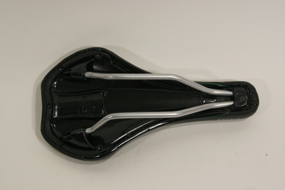 Oval Concepts 734T TT/Tri Saddle w/Chromoly rails 135x260 mm Black ...