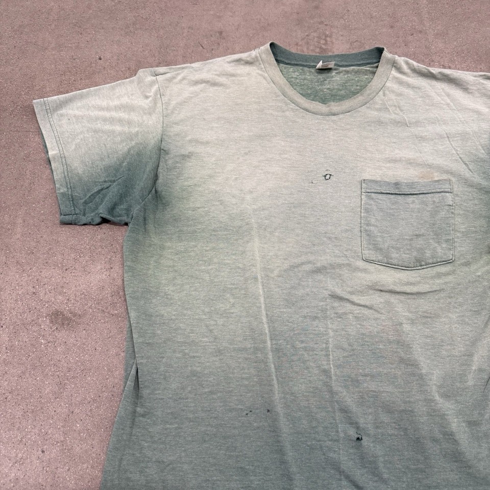 VTG Gradient Sun Faded Green Pocket Front WIP Work Worn Trashed T-Shirt ...