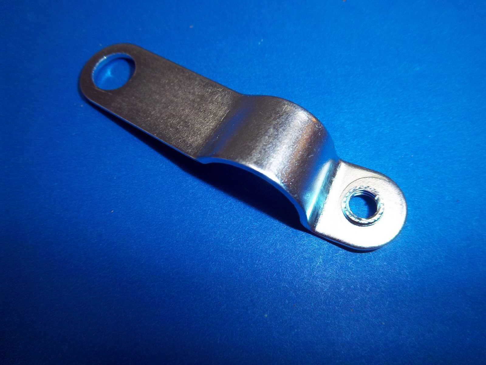 NEW Kawasaki 92037-2199 clamp 920372199 OEM M17 | eBay