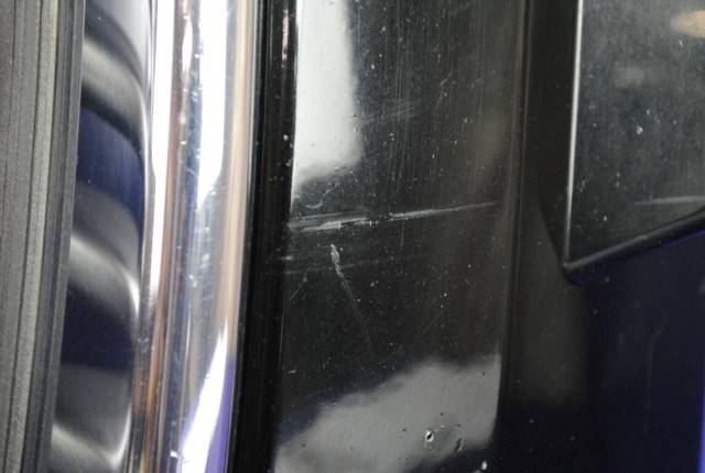 2002-2009 GMC Envoy Front Grill Grille Genuine OEM 15149538 Paint Code ...