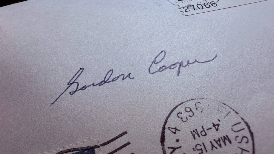 Astronaut Gordon Cooper Autograph 1963 Project Mercury NASA Faith 7 ...