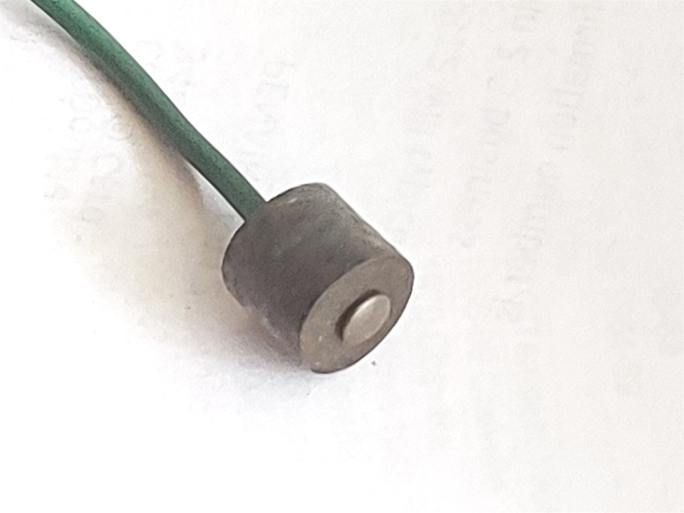 SINGLE CONTACT PIGTAIL ASSEMBLY W/RUBBER PLUG FOR BULBS 1129-1176-63 | eBay