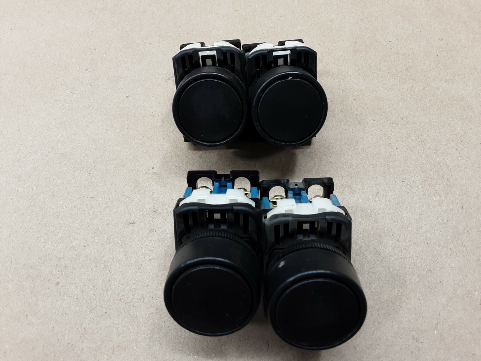 Lot Of 2 Fuji Electric AR22FOR Momentary black Push Button Flush ...
