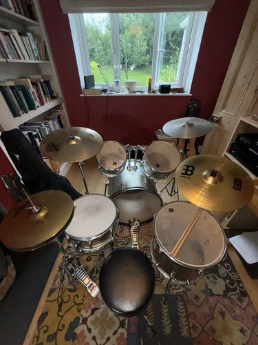 DW Ddrum d2 acoustic kit with Meinl Hi-hats and ride, and Sabian crash ...