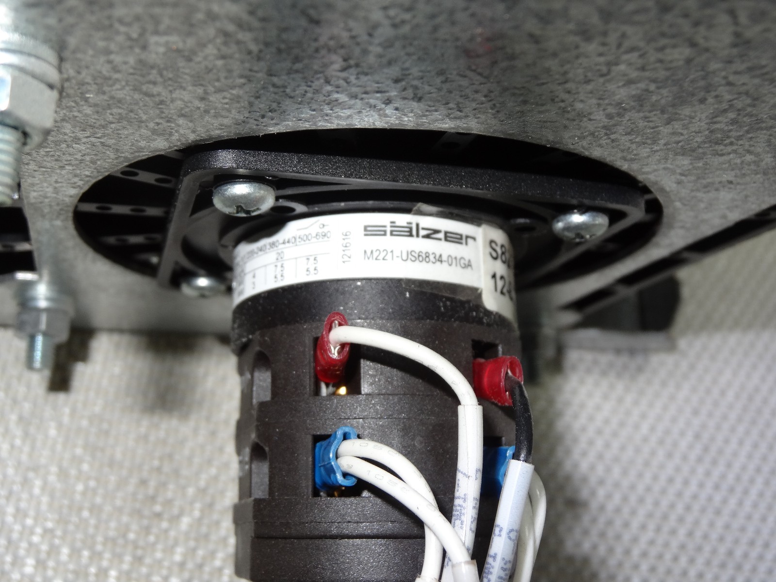 Salzer S825US1A6834-01GA/M221-US6834-01GA Rotary Bypass Switch | eBay