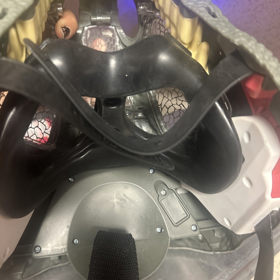 Jurassic World Chomp N Roar Velociraptor Blue Fallen Kingdom Dinosaur ...