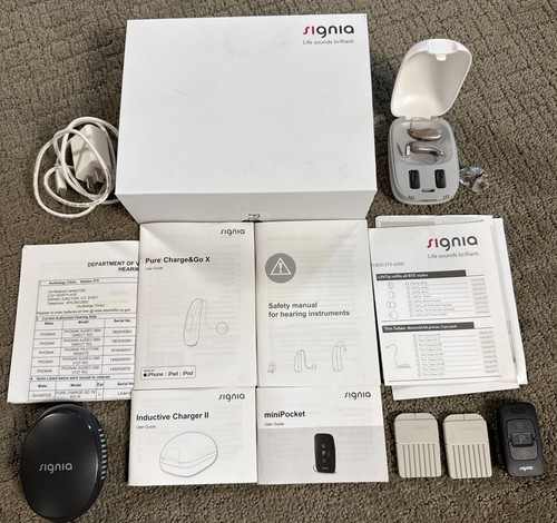 Signia Pure Charge&Go 7X Rechargeable Hearing Aids Pair w Charger ...