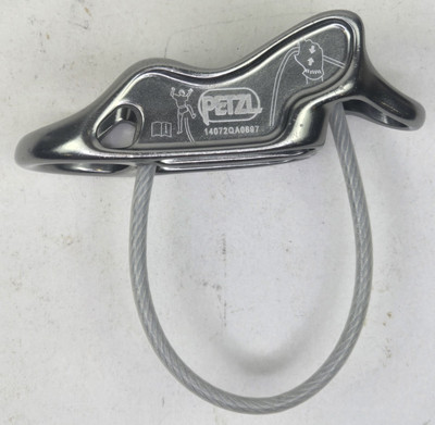 Petzl Reverso 4 Belay/Rappel Device - One or Two Ropes Excellent ...