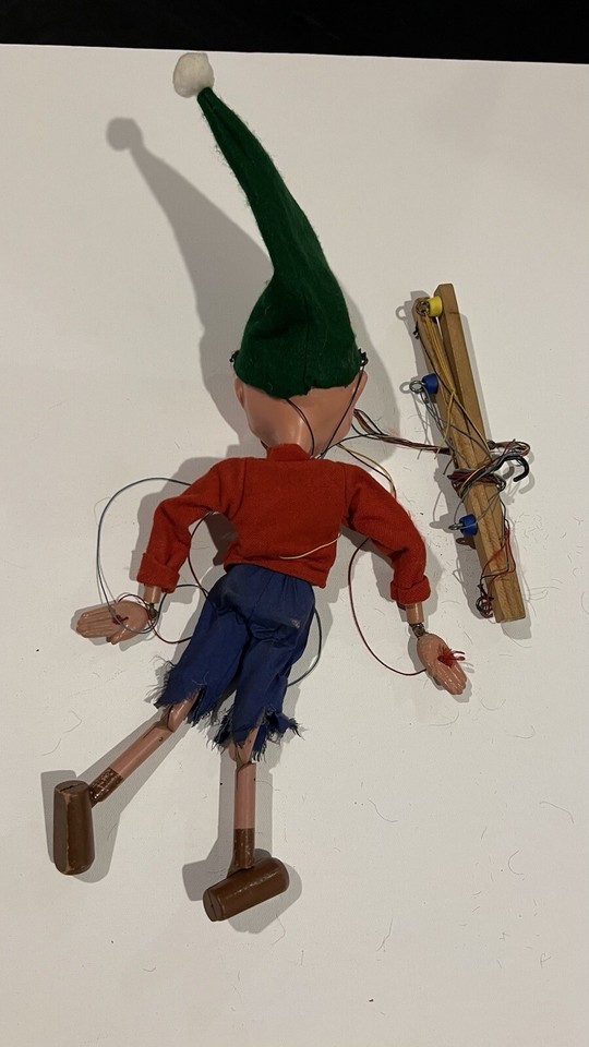 Vintage Pelham Puppet Marionette SL, TWIZZLE | eBay