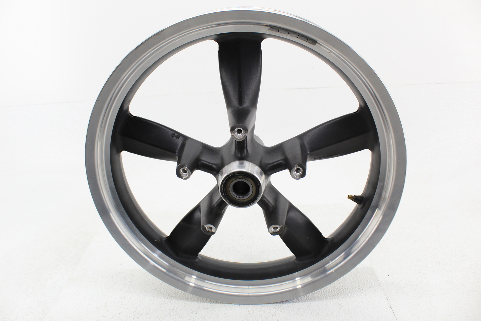 12-16 Harley Davidson Dyna Switchback Front Wheel Rim 18x3.5 | eBay