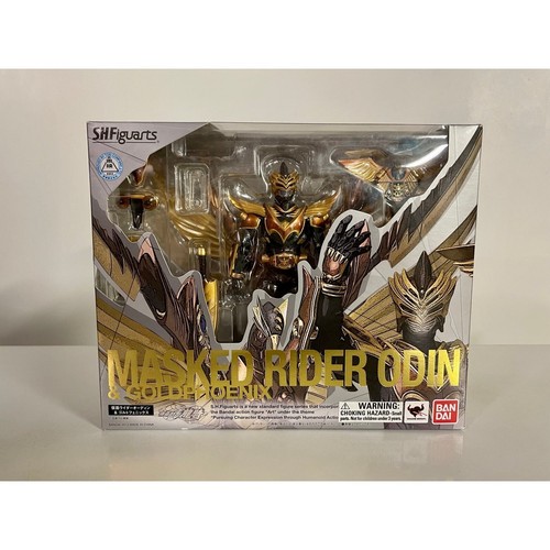Bandai S.H.Figuarts Kamen Rider Odin & Gold Phoenix from Ryuki Dragon ...