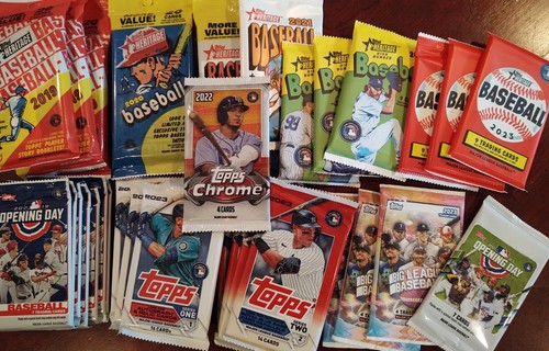 31 Unopened Topps Packs and huge baseball card lot ~2017-2023: auto ...