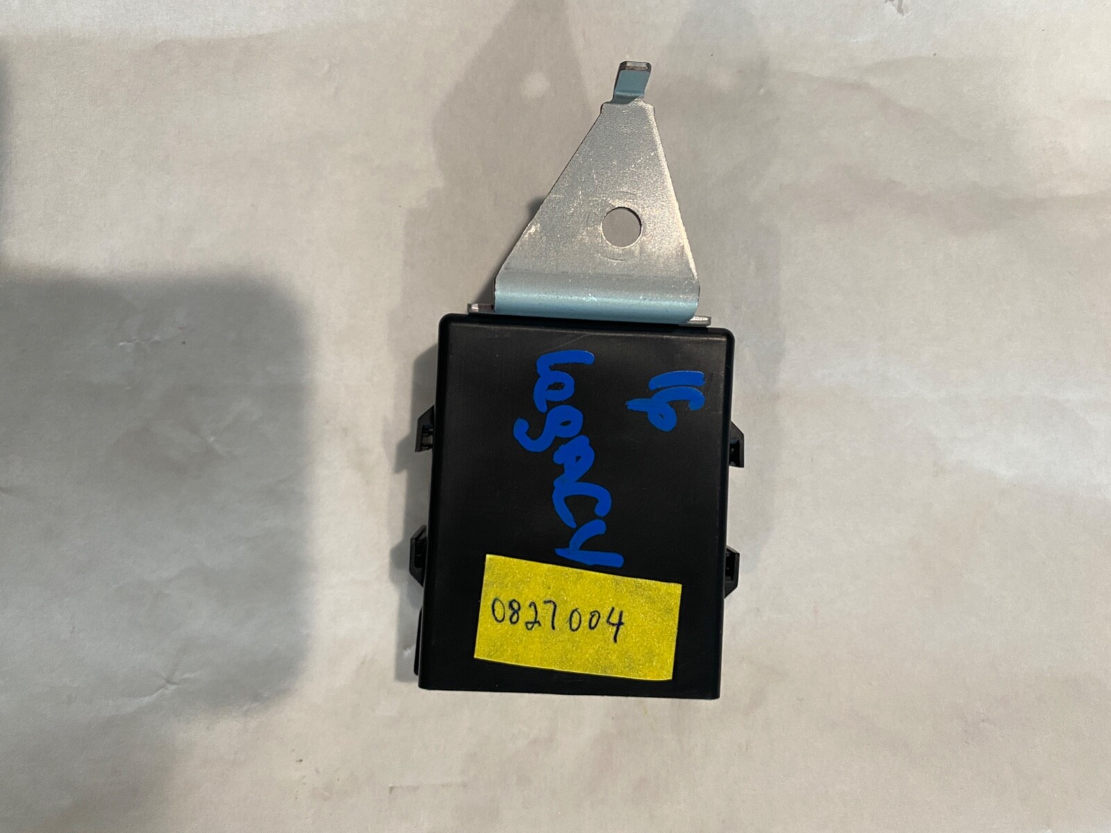 2016 SUBARU LEGACY OEM KEYLESS / TPMS CONTROL MODULE MODEL.88035AL07A ...