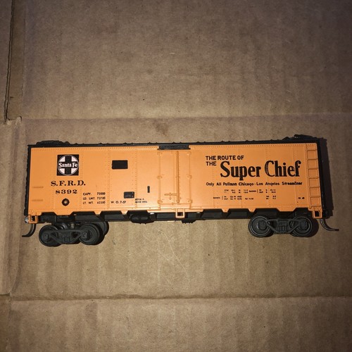 HO Athearn 5023 40' Reefer Santa Fe ATSF SFRD 8392 Super Chief Built ...
