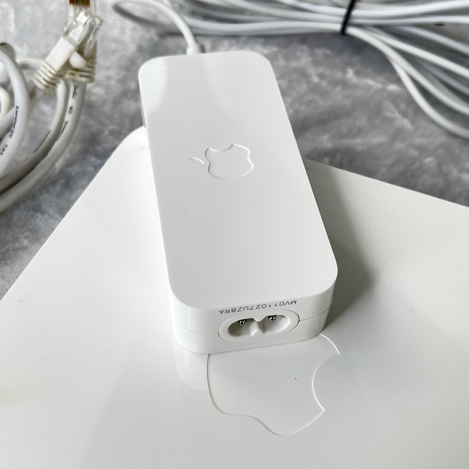 Apple AirPort Extreme 4th Gen 802.11n Wireless Router A1354 AC Adapter ...