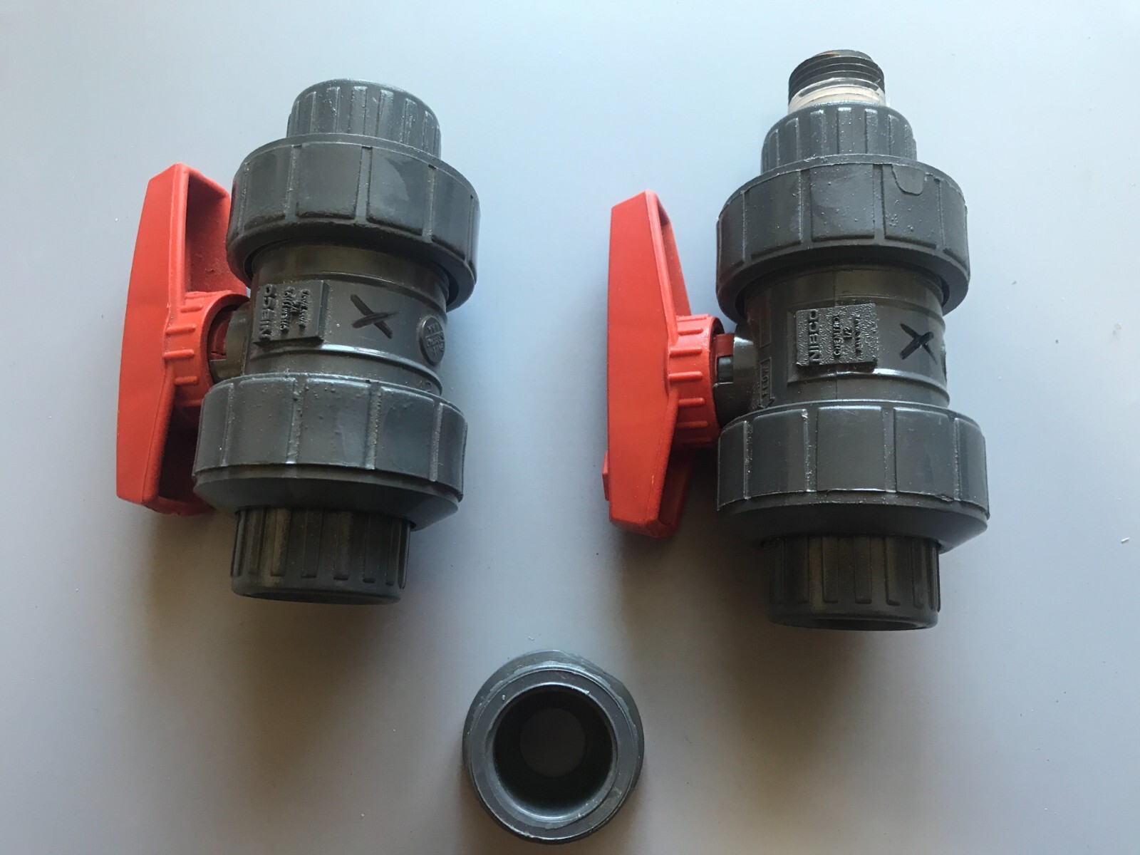 Two (2) Nibco Chemtrol Tru-Bloc 1/2" Ball Valve PVCI-1 NSF 1/2" F x 1/2 ...