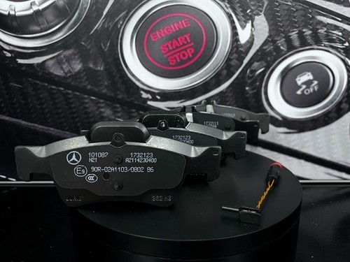 Genuine Mercedes-Benz C219 CLS REAR Brake Pads and Sensor A0004209604 ...