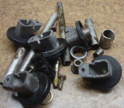 SKI-D00 Expedition GSX 550F Snowmobile Bombardier Axle Wheel Bogie ...