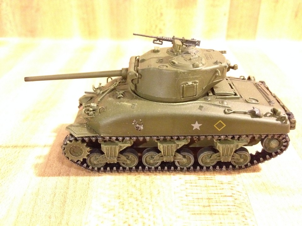 Lot of 7 Dragon 1:72 WWII US Sherman Thunderbolt Cast Hull 76mm Firefly ...