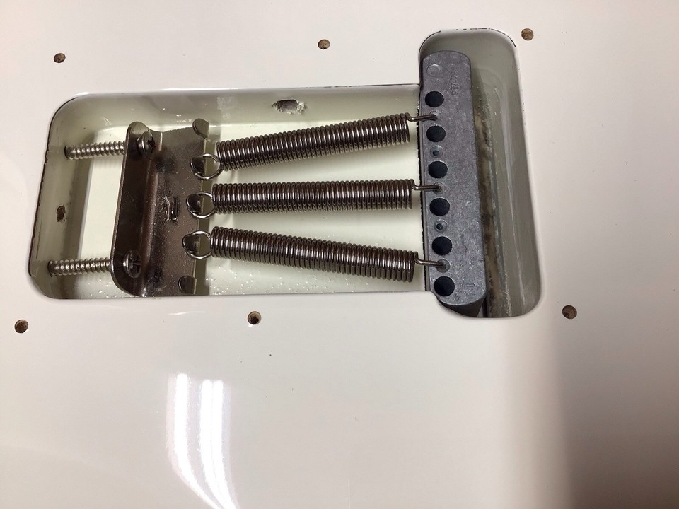 Genuine Fender Left Hand Lefty Olympic White Stratocaster Body & Bridge ...