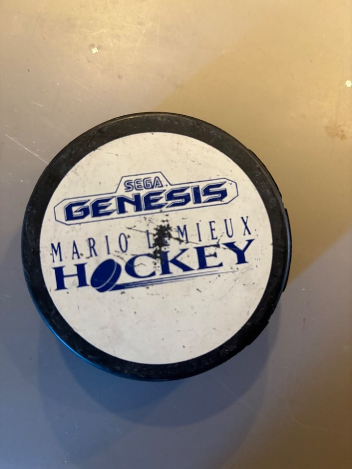 Vintage MARIO LEMIEUX #66 PITTSBURGH PENQUINS Sega GENESIS Hockey Puck ...