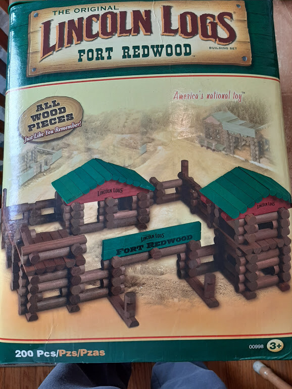 Lincoln Logs Fort Redwood