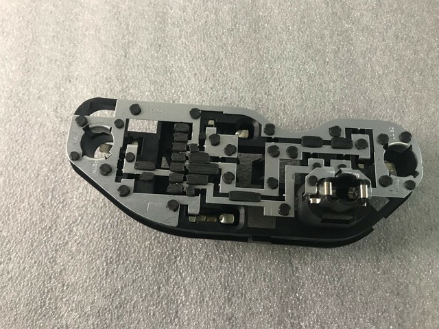 BMW E70 E70n Bulb Holder Rear Light Side Panel Left 7262573 63217262573 ...