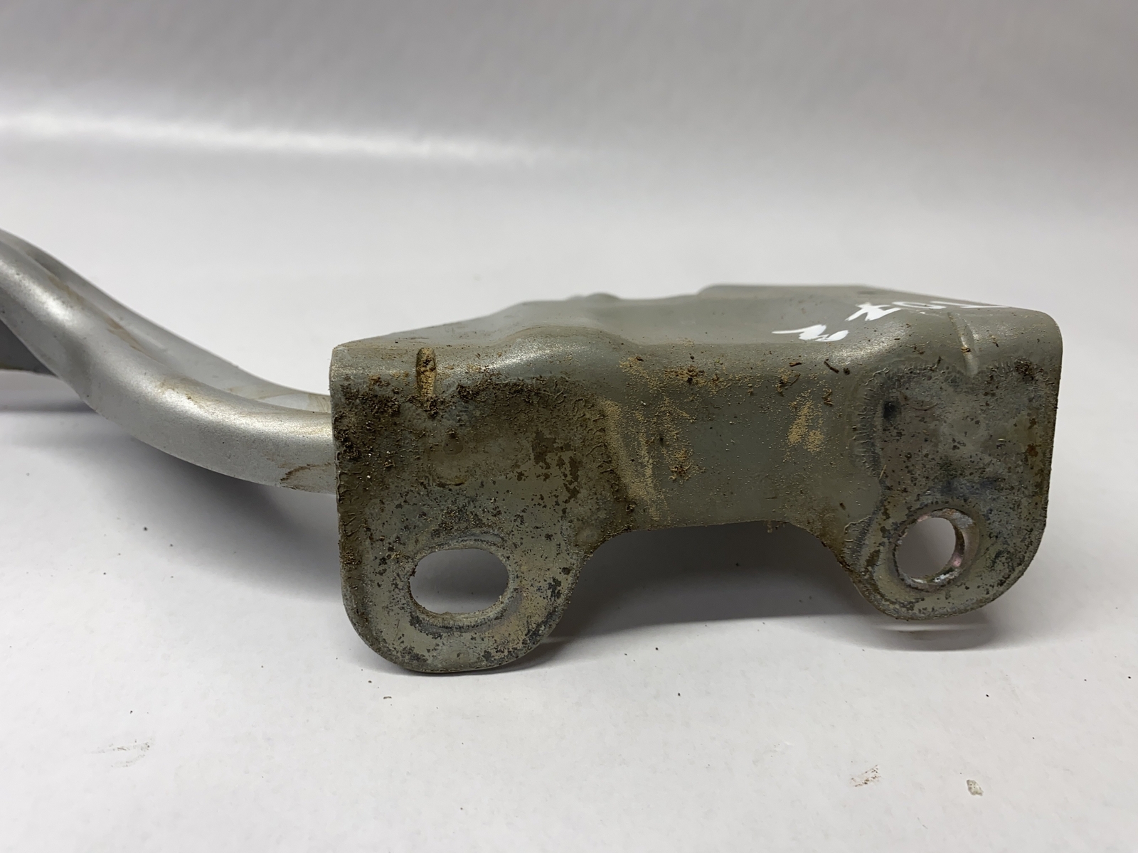 KIA Fort Berlina BD BDM 2018 Front Left Driver Side Bonnet Hood Hinge ...