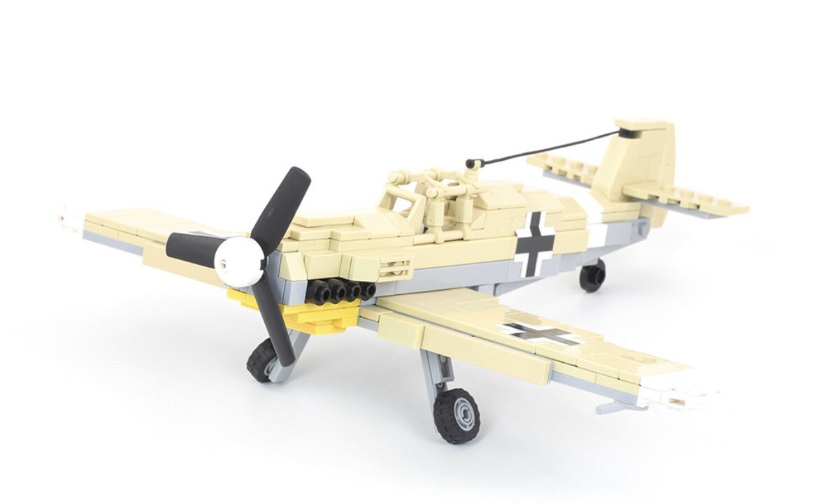 Brickmania Ww2 Brickmania Lego WW2 US Filthy Thirteen Paratrooper