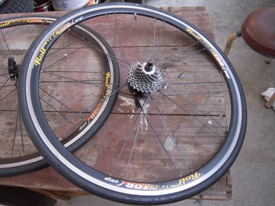 Wheels & Wheelsets - Rolf Vector - Nelo's Cycles