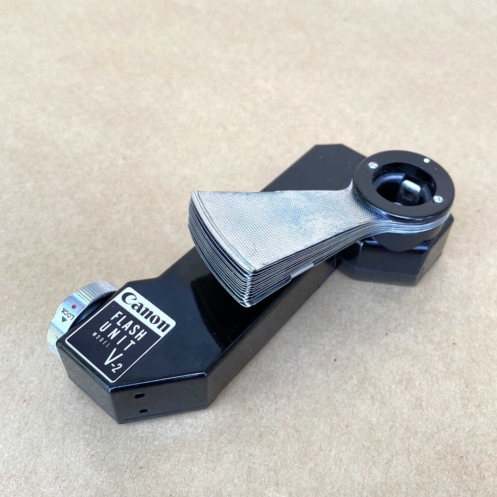 Canon Flash Unit Model V2 Flashbulb Black & Silver W/ Leather Case ...