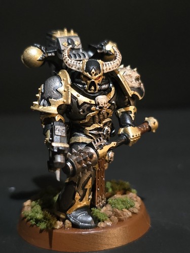 Warhammer 40k Chaos Space Marine VARIANT (Hand Painted, Custom Base ...