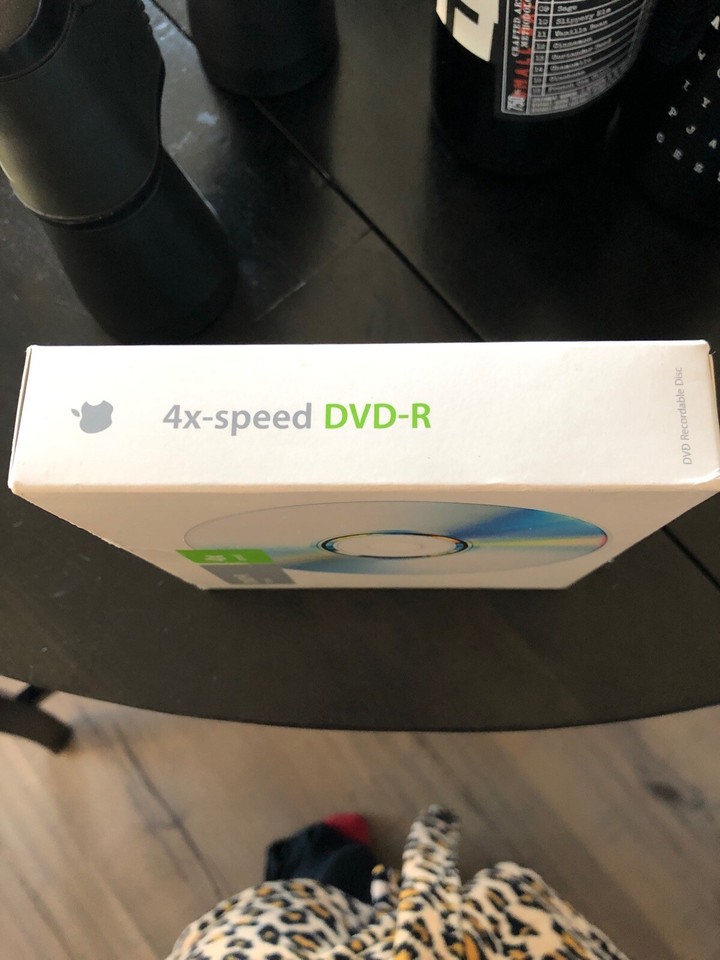 Apple New DVD-R 4X Speed M8985G/A Media Kit Blank Recordable Discs (5 ...