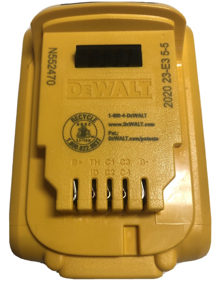 NEW Genuine DEWALT DCB205 20V 20 Volt MAX XR 5.0Ah Li-Ion Battery Pack ...