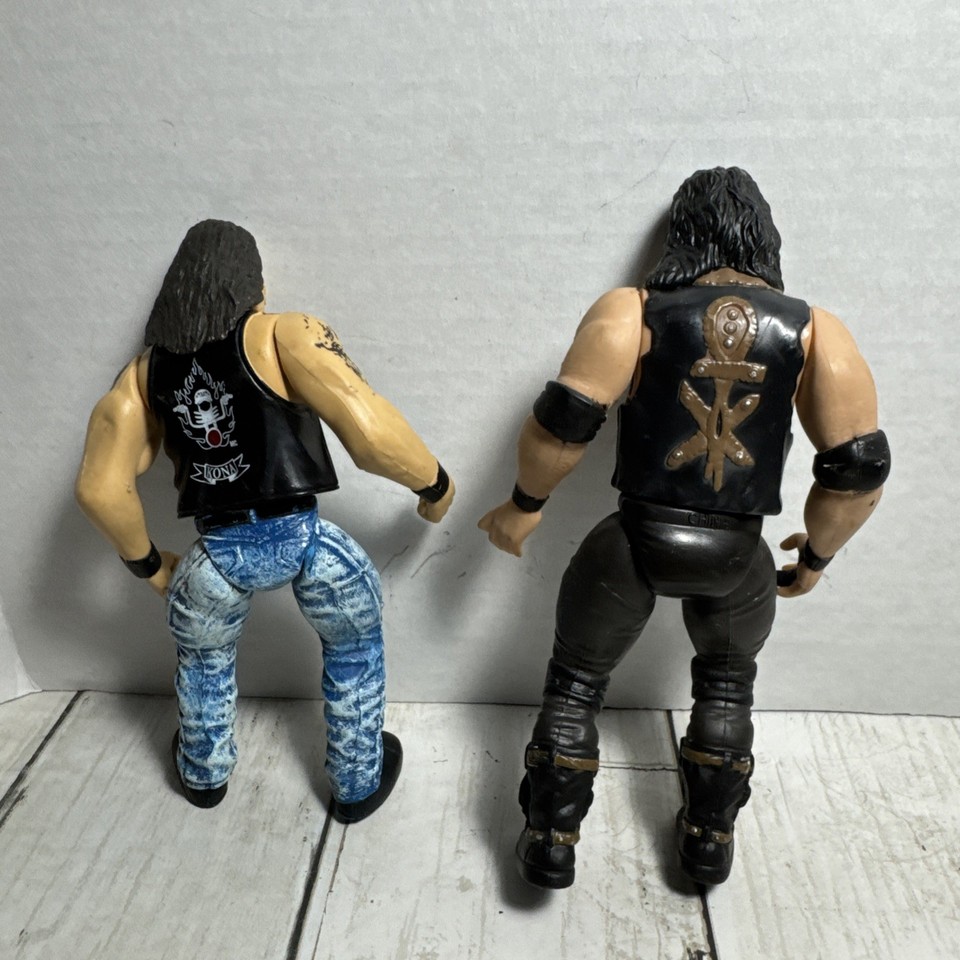 1998 Jakks Pacific Titan Sports WWF/WWE 8 Ball Kona 6" Wrestler & 1996 ...