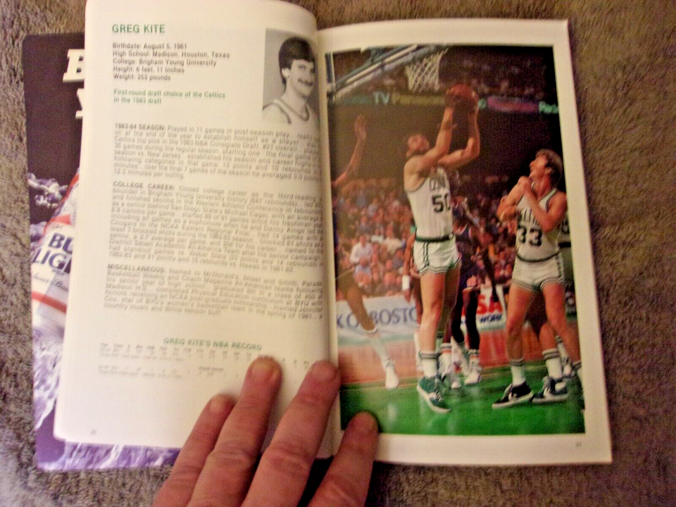 1984-85 BOSTON CELTICS MEDIA GUIDE Yearbook 1983-84 CHAMPIONS LARRY ...