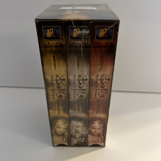 Buffy the Vampire Slayer - The Slayer Chronicles Box Set (VHS, 2001, 3 ...