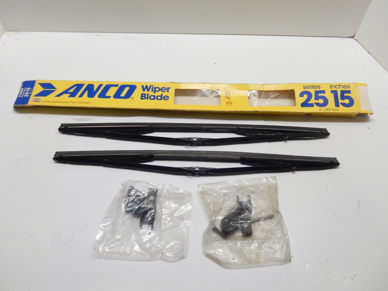 VINTAGE NOS 15" ANCO 25-15 BLACK FINISH PEAKED WIPER BLADE SET PAIR W ...