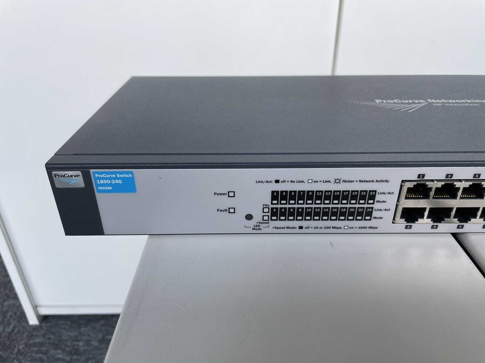 HP ProCurve 1800-24G (J9028A) 22-Port Gigabit Ethernet Switch for sale ...