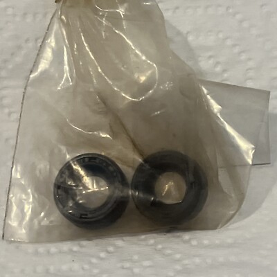 Genuine SAAB 900 Speedometer Gear Seal (set of 2) -- #8724874 -- NEW ...